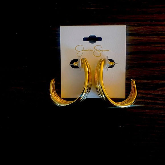 Jessica Simpson | Jewelry | New Jessica Simpsons Gold Earrings | Poshmark